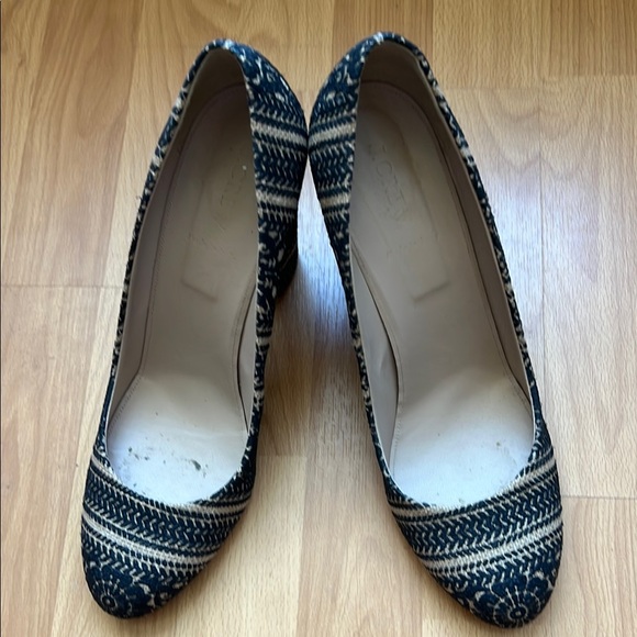 J. Crew | Shoes | J Crew Black And Cream Heels With Elegant Design ...